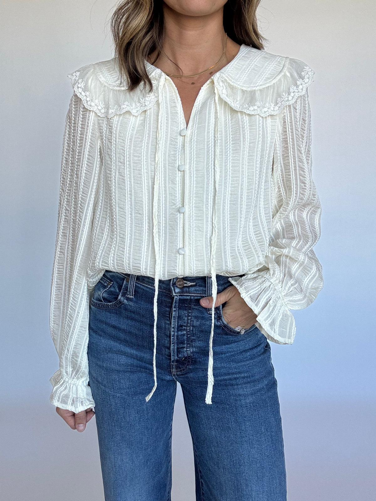 Reagan Textured Blouse – Teddy + Rose